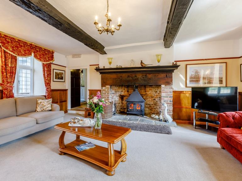 Sutton Barton Farmhouse | Large holiday house, Devon