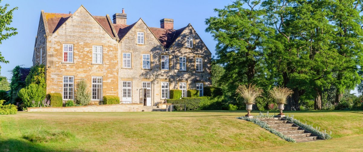 Talton House, Warwickshire | Stunning country holiday house