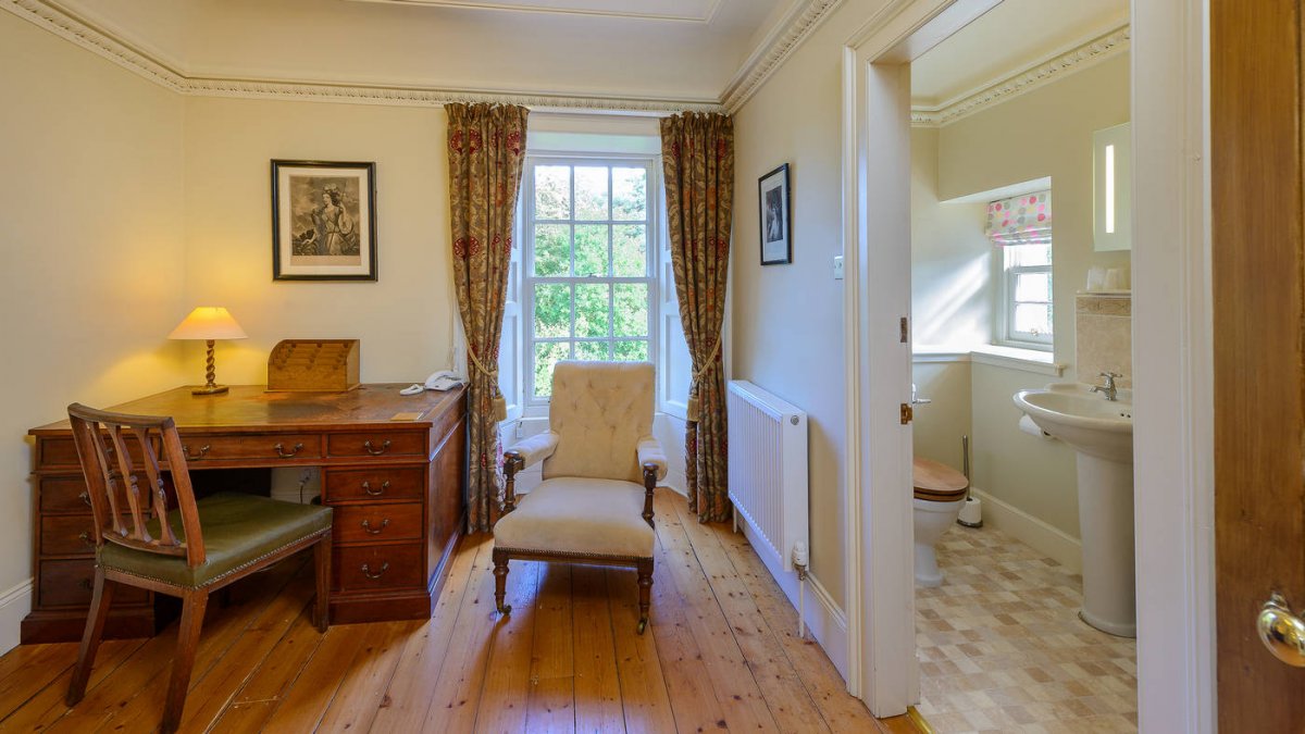 Winton Cottage | Big hen party house, East Lothian