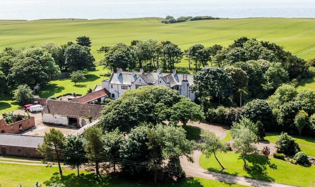 Highcliffe Manor | Luxury seaside holiday house, Yorkshire