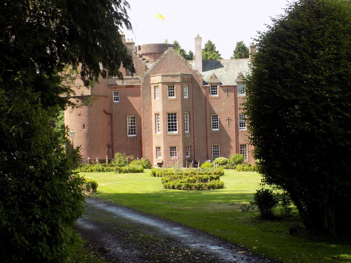 Colliston Castle | Historic holiday castle, Angus