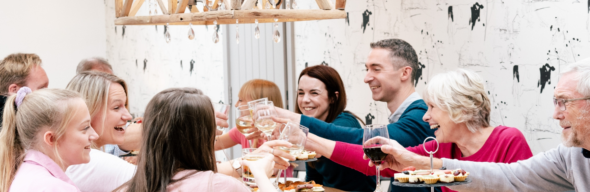 9 Steps To Planning Your Perfect Family Celebration | Group Accommodation