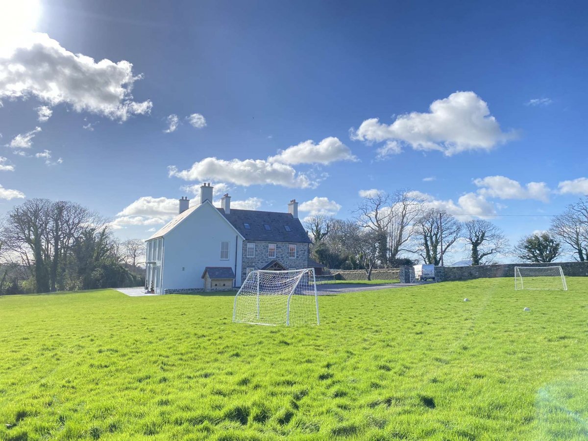 Hendre Feinws | Coastal holiday house, Gwynedd